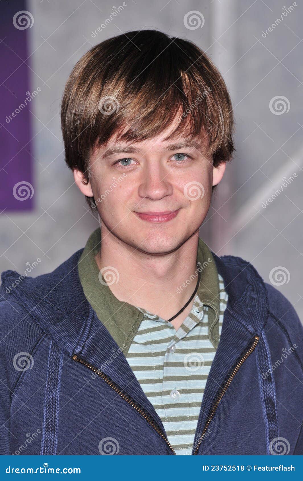 Jason Earles