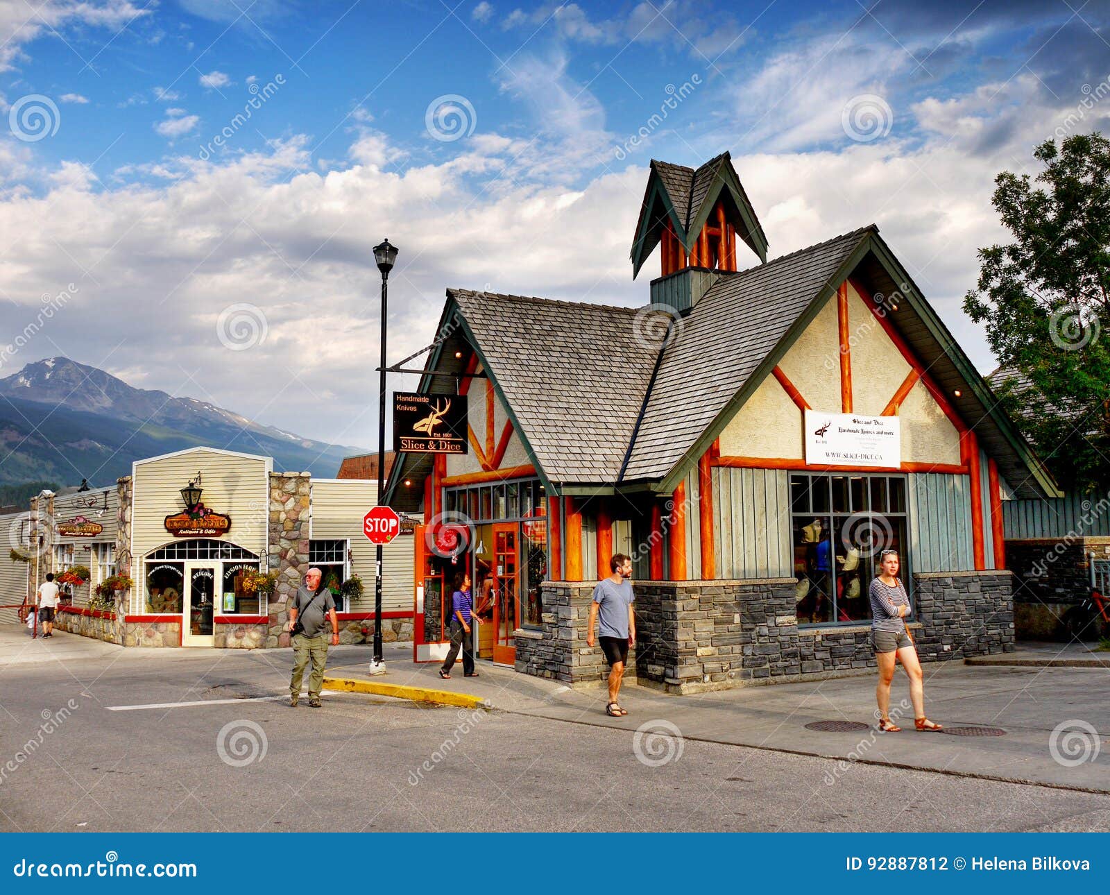 Jasper, Canada editorial photography. Image of canadian - 92887812