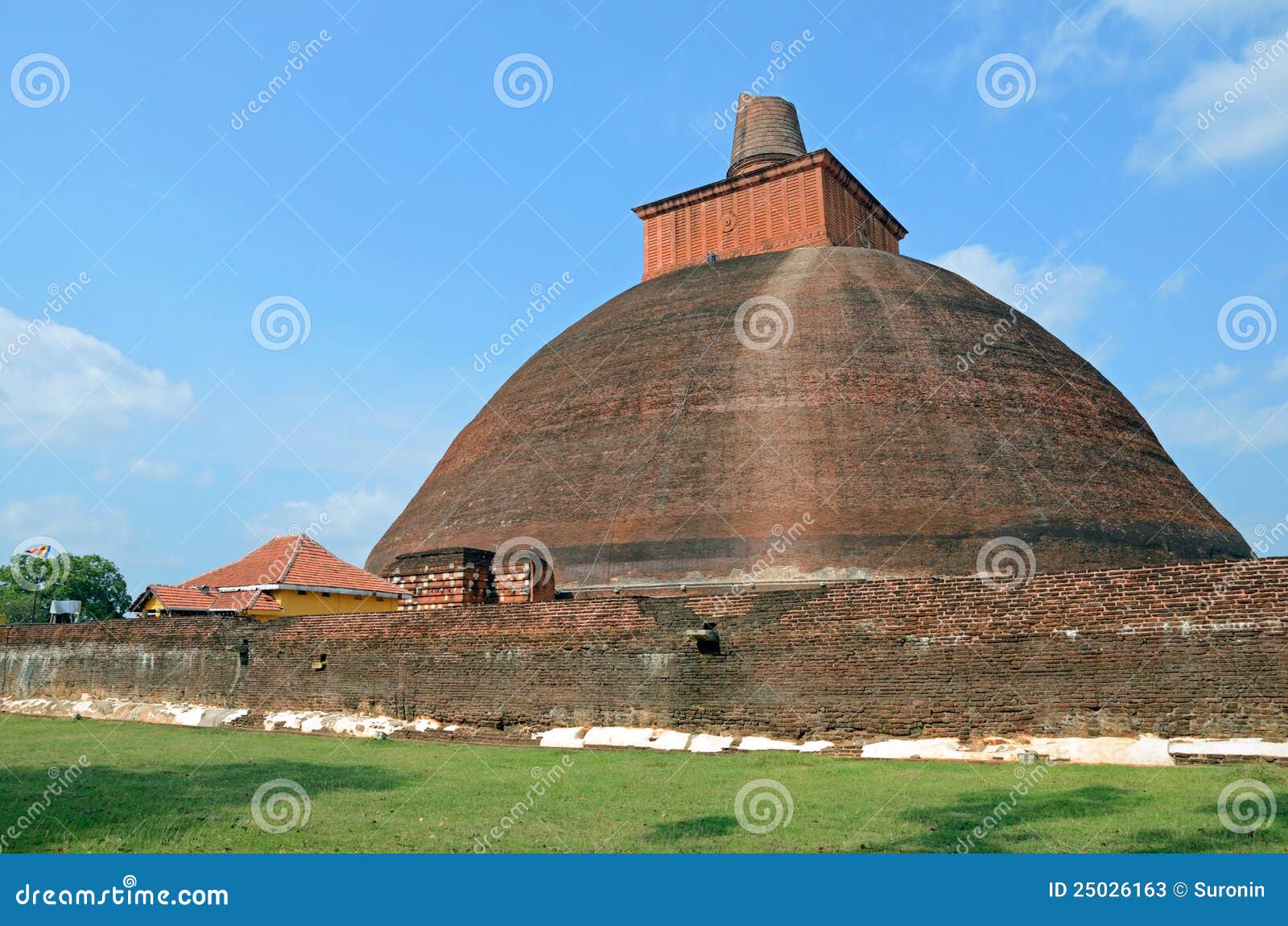Jatavana Ramaya stock image. Image of anuradhapura, heritage - 25026163