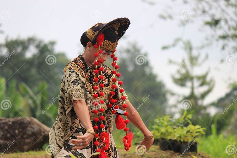Javanese Cirebon Dance stock image. Image of origin, ceremony - 66180943
