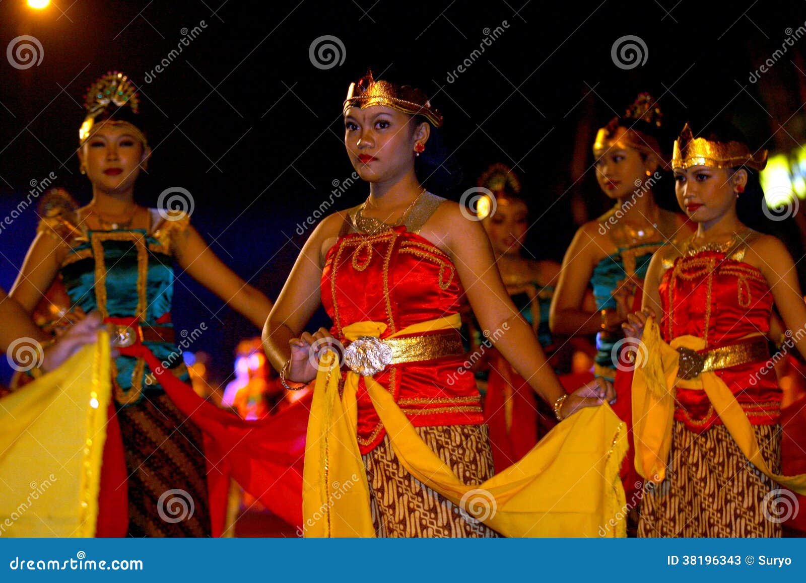 Javanese Cultural Performances Editorial Stock Photo - Image of dance ...