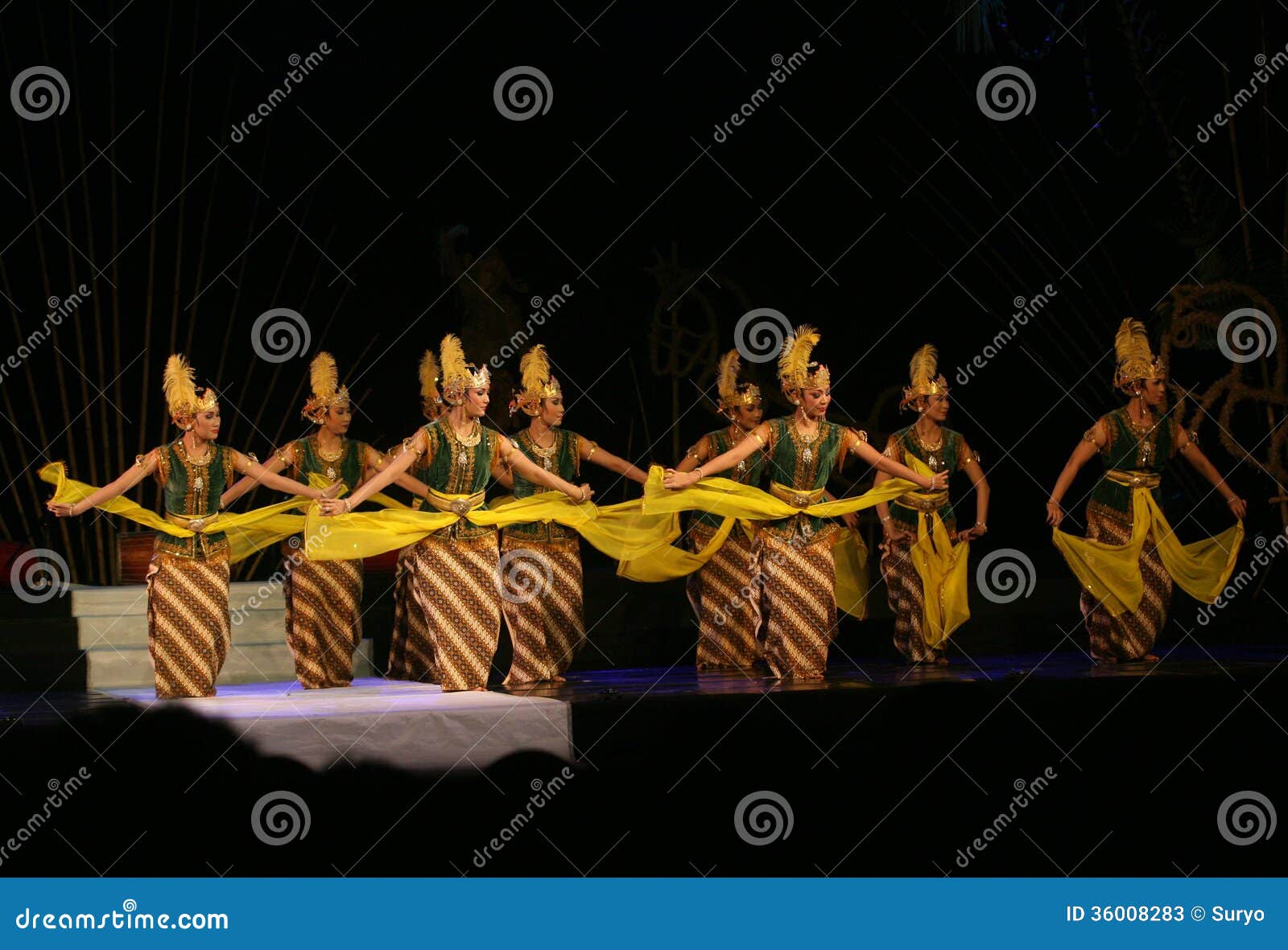 Javanese dance editorial stock photo. Image of javanese - 36008283