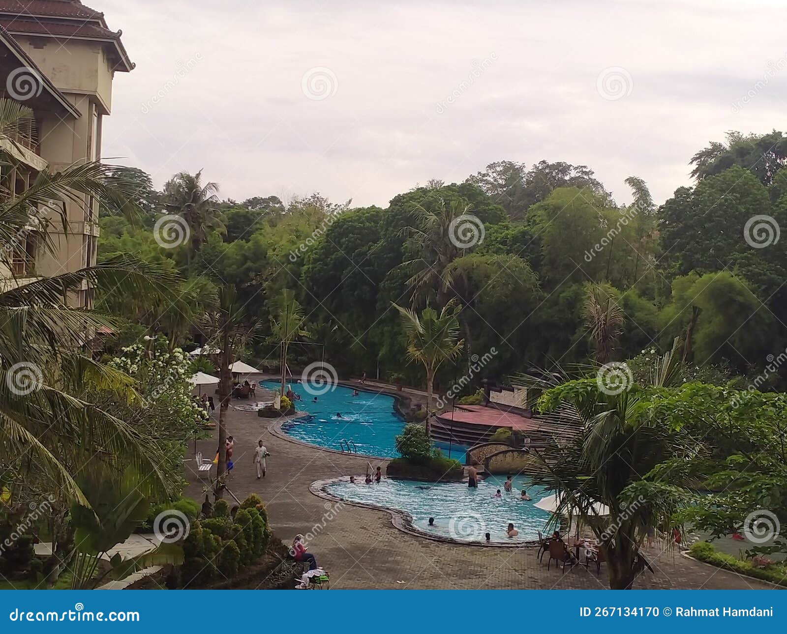Jayakarta Hotel Resort N Spa Editorial Image - Image of jungle, river ...
