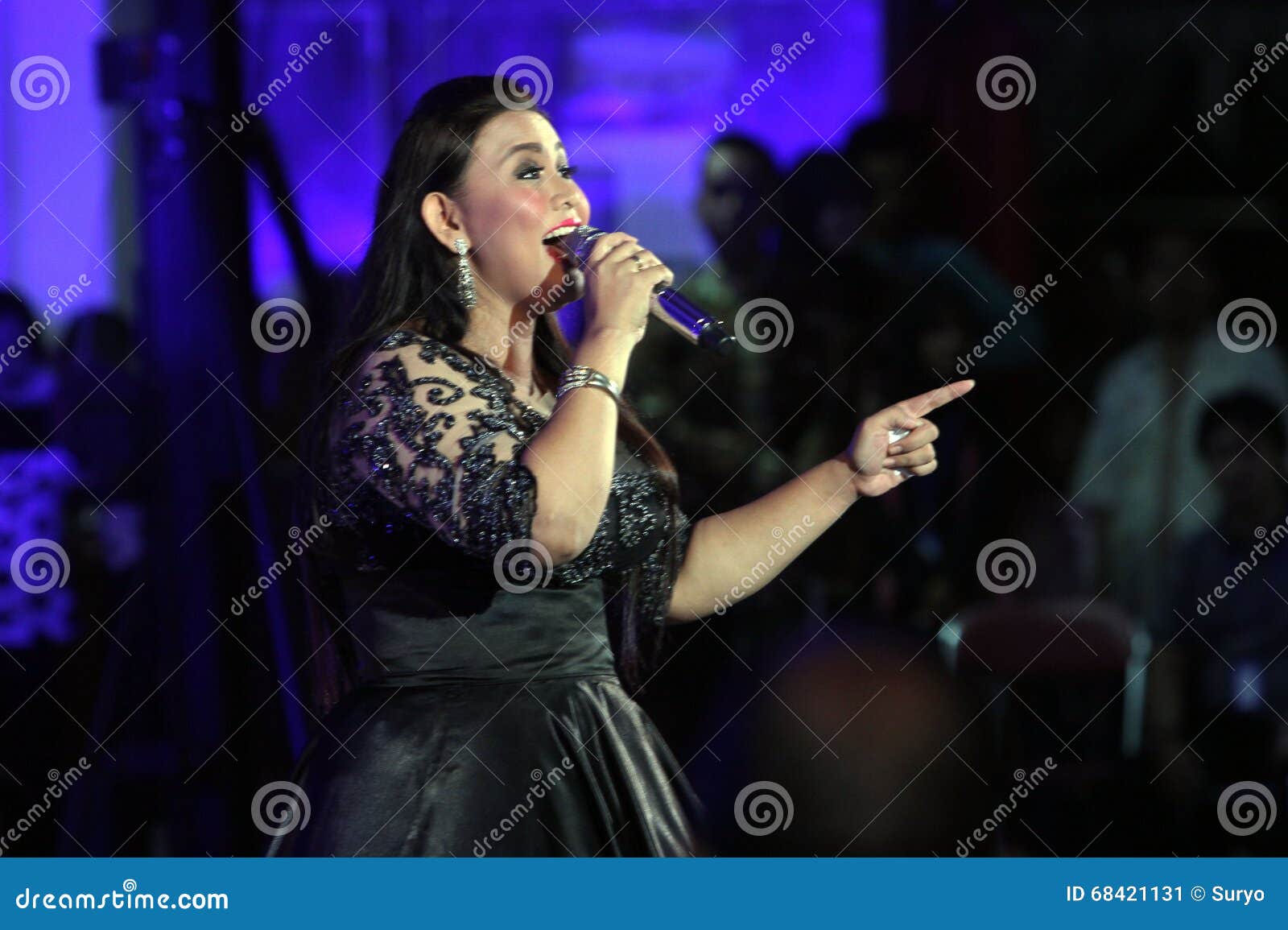 Jazz singers editorial photo. Image of concert, song - 68421131