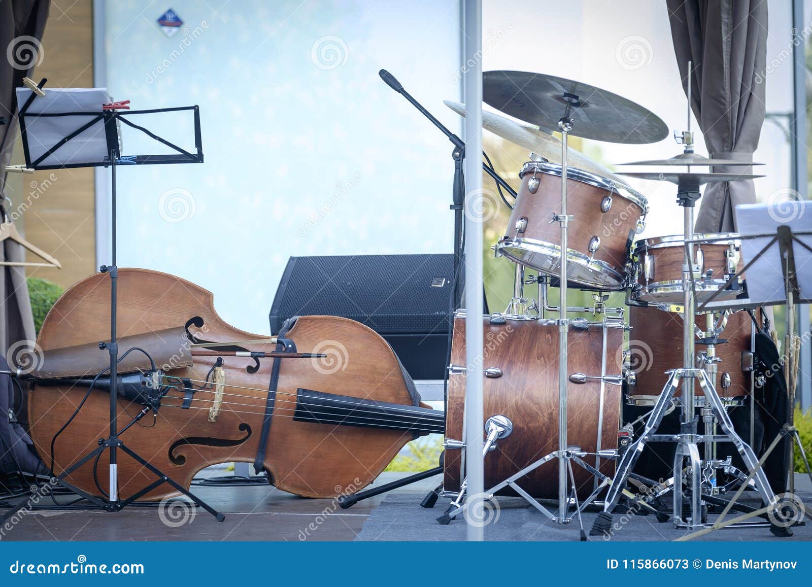 Jazz stage before show 2 stock image. Image of drums - 115866073