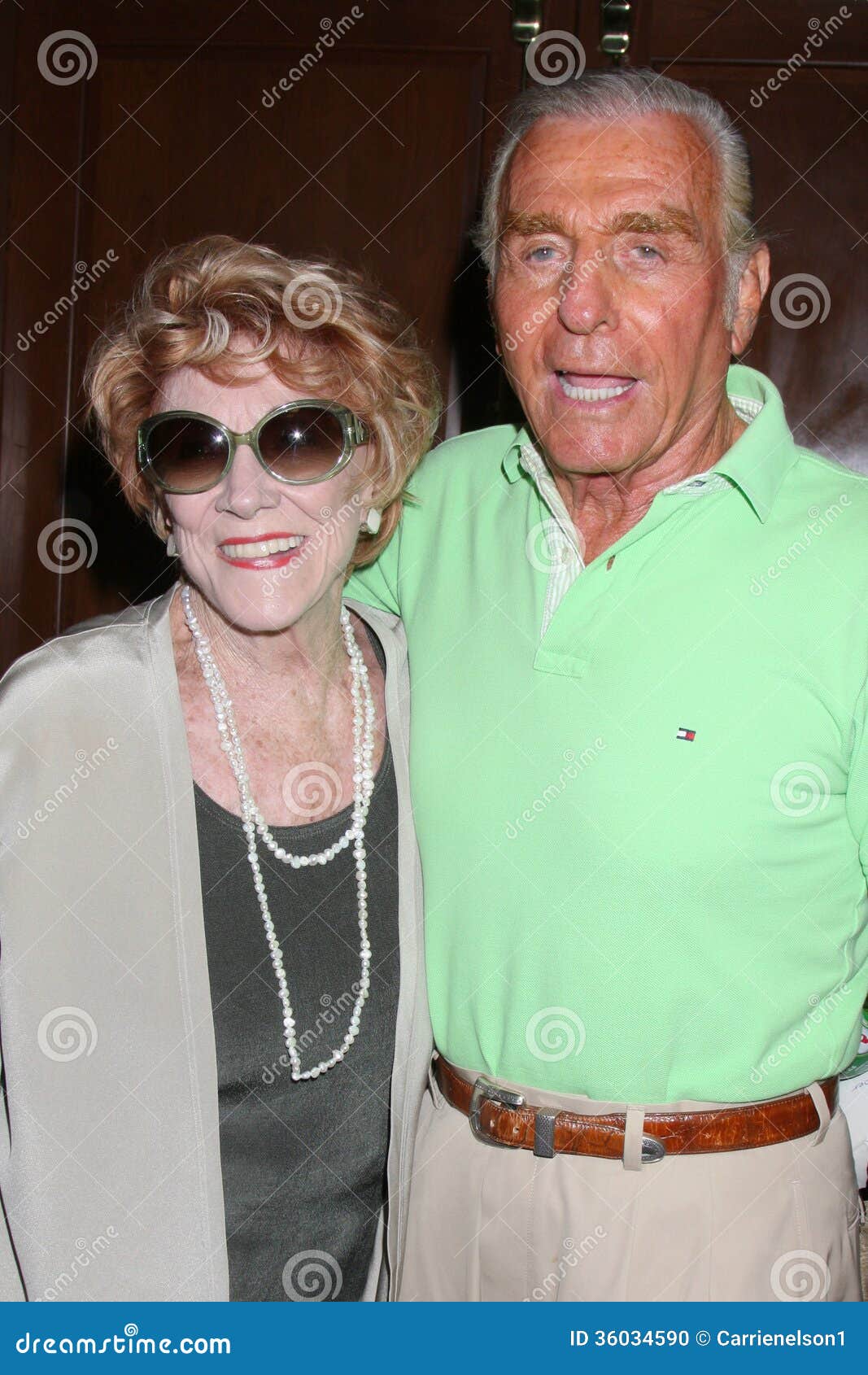 Jeanne Cooper, Jerry Douglas Image éditorial - Image du août, dîner ...