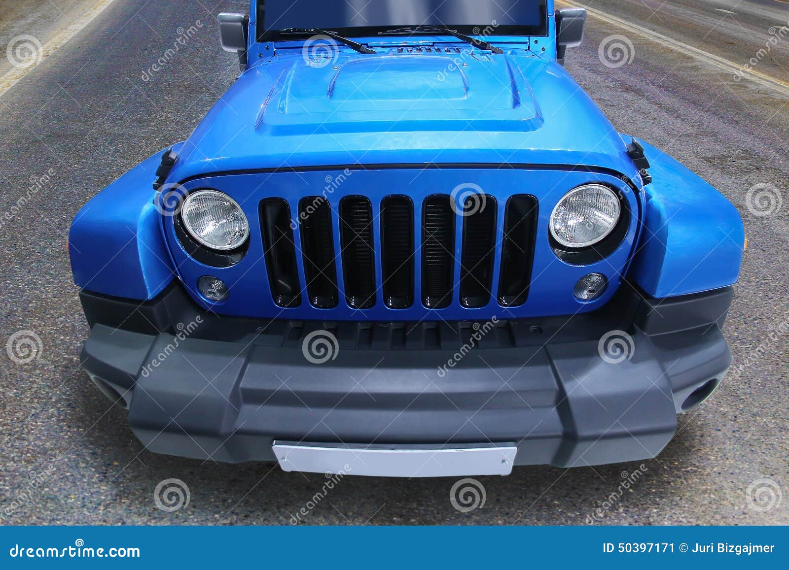 Jeep azul de SUV imagen de archivo. Imagen de recorrido - 50397171