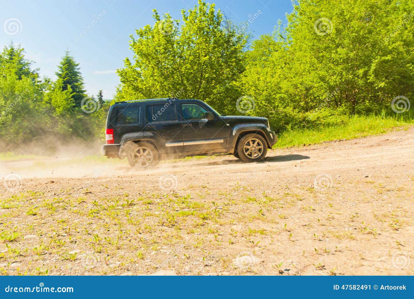 Jeep in forest stock image. Image of dartmoor, drive - 47582491