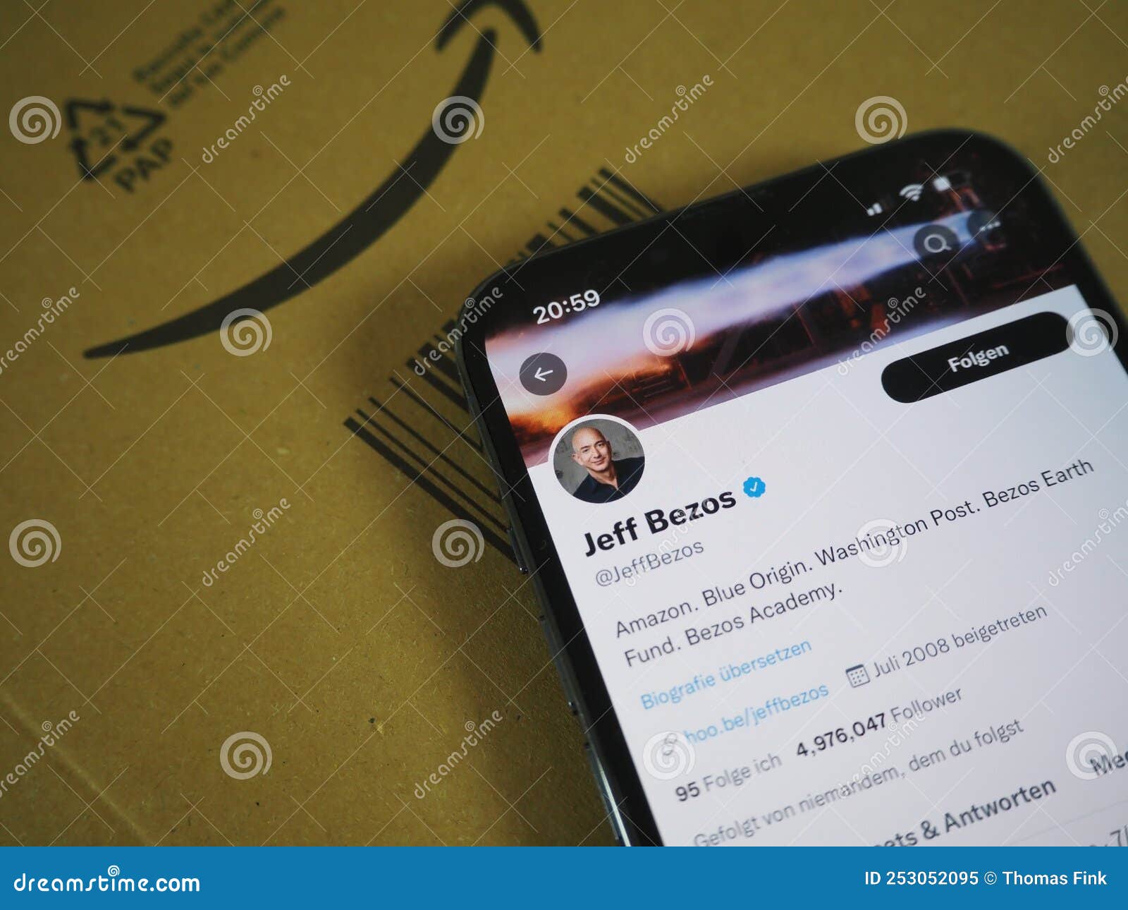 Jeff Bezos on Twitter and Amazon Package Editorial Image - Image of ...