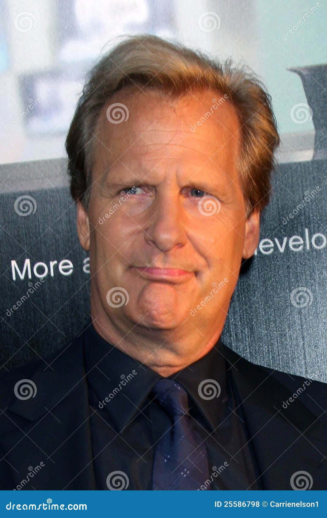 Jeff Daniels Arrives at HBO S Editorial Stock Photo - Image of daniels ...