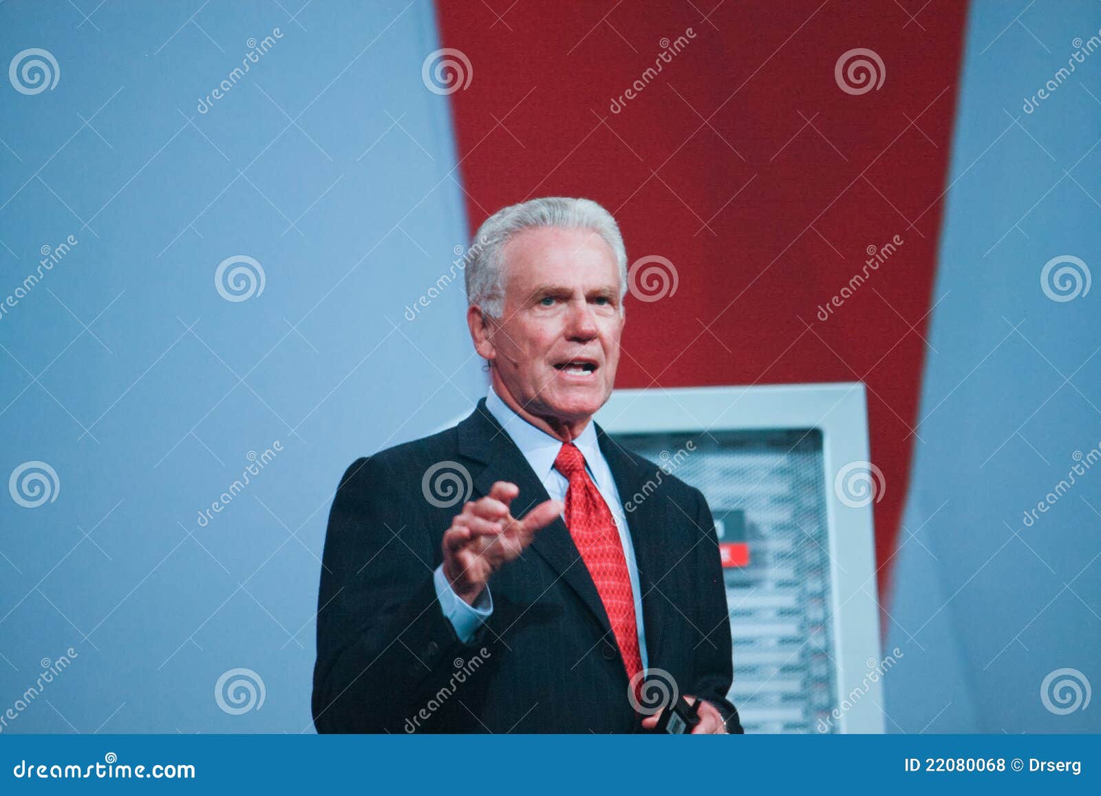 Jeff Henley Makes Speech at Oracle OpenWorld Editorial Stock Photo ...