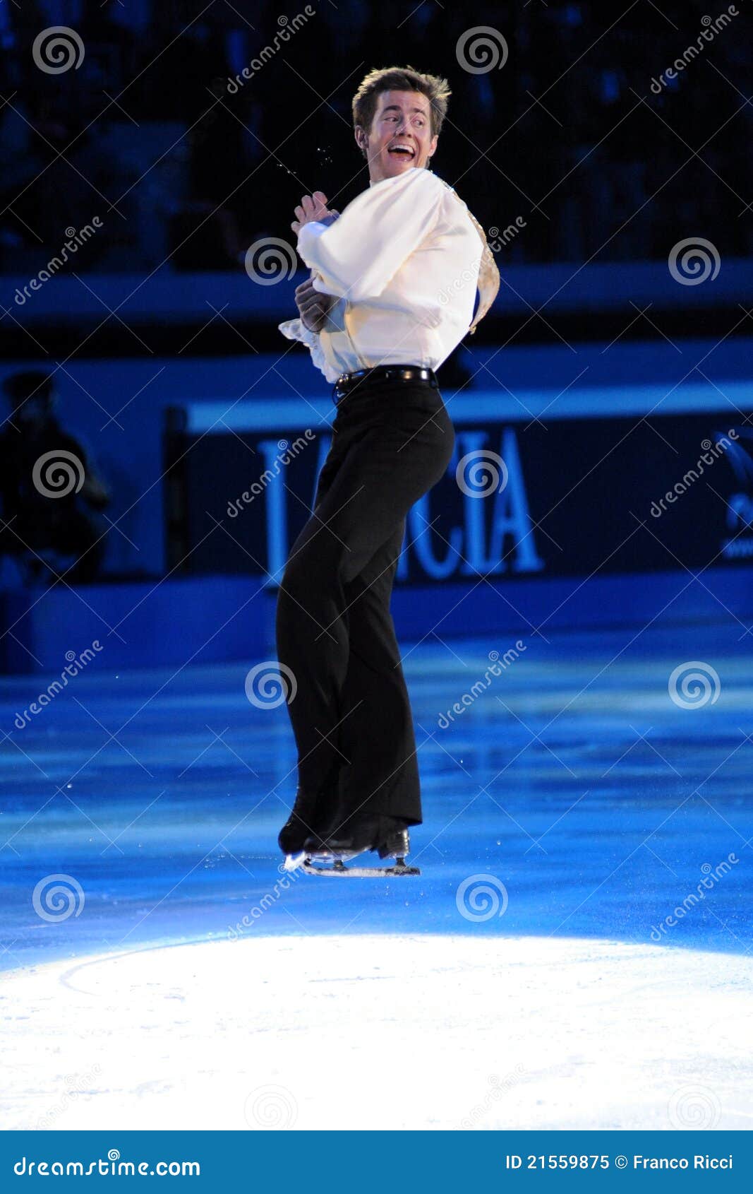 Jeffrey Buttle at 2011 Golden Skate Award Editorial Image - Image of ...