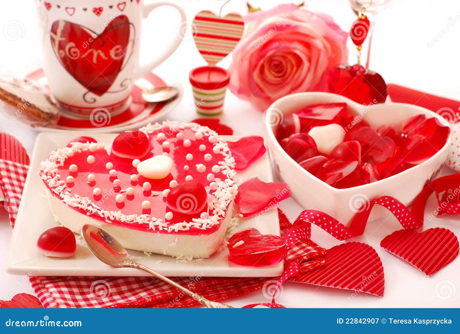 Jelly cake for valentine stock image. Image of holiday - 22842907