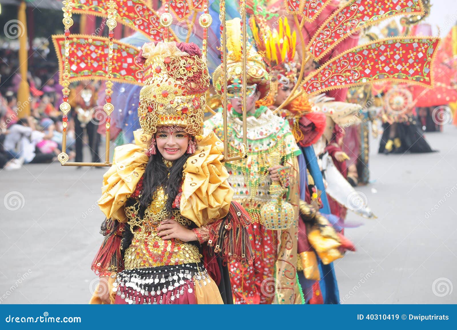 Jember Fashion Carnival editorial stock image. Image of unique - 40310419