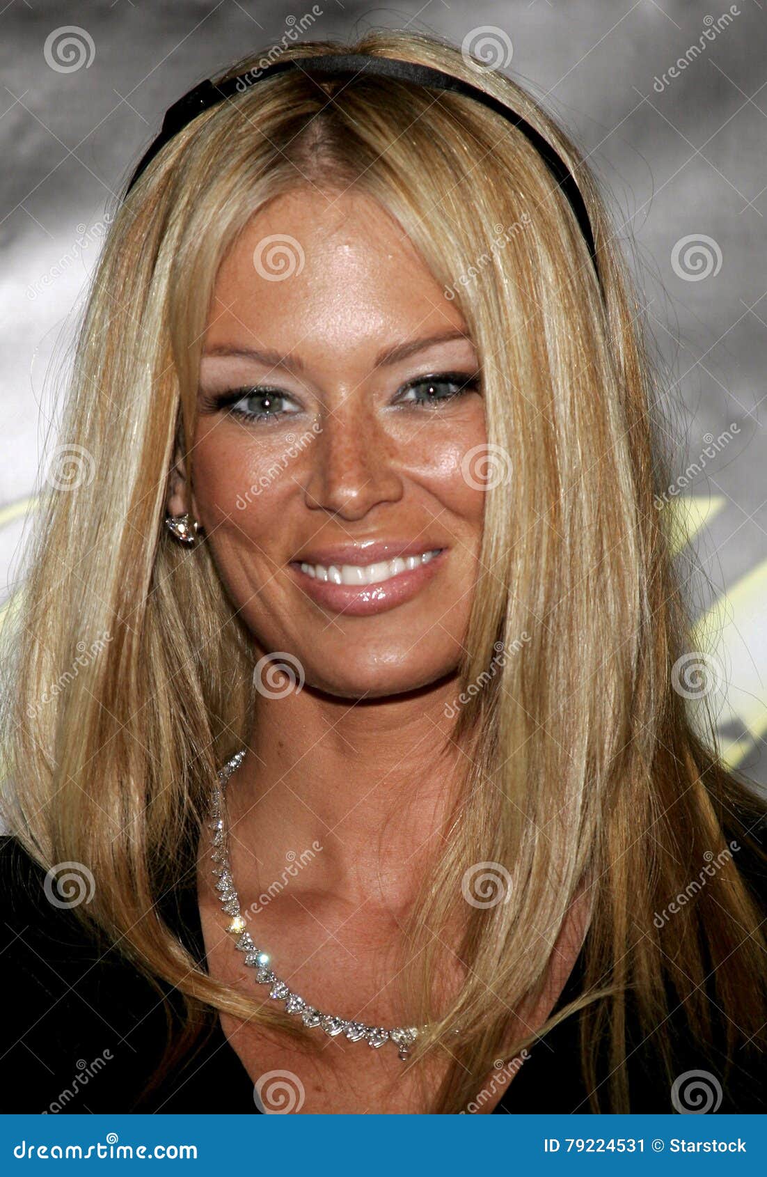 Jenna Jameson 编辑类照片. 图片 包括有 命中, 事实, 好莱坞, 保险统计师, 方式, 节目 - 79224531