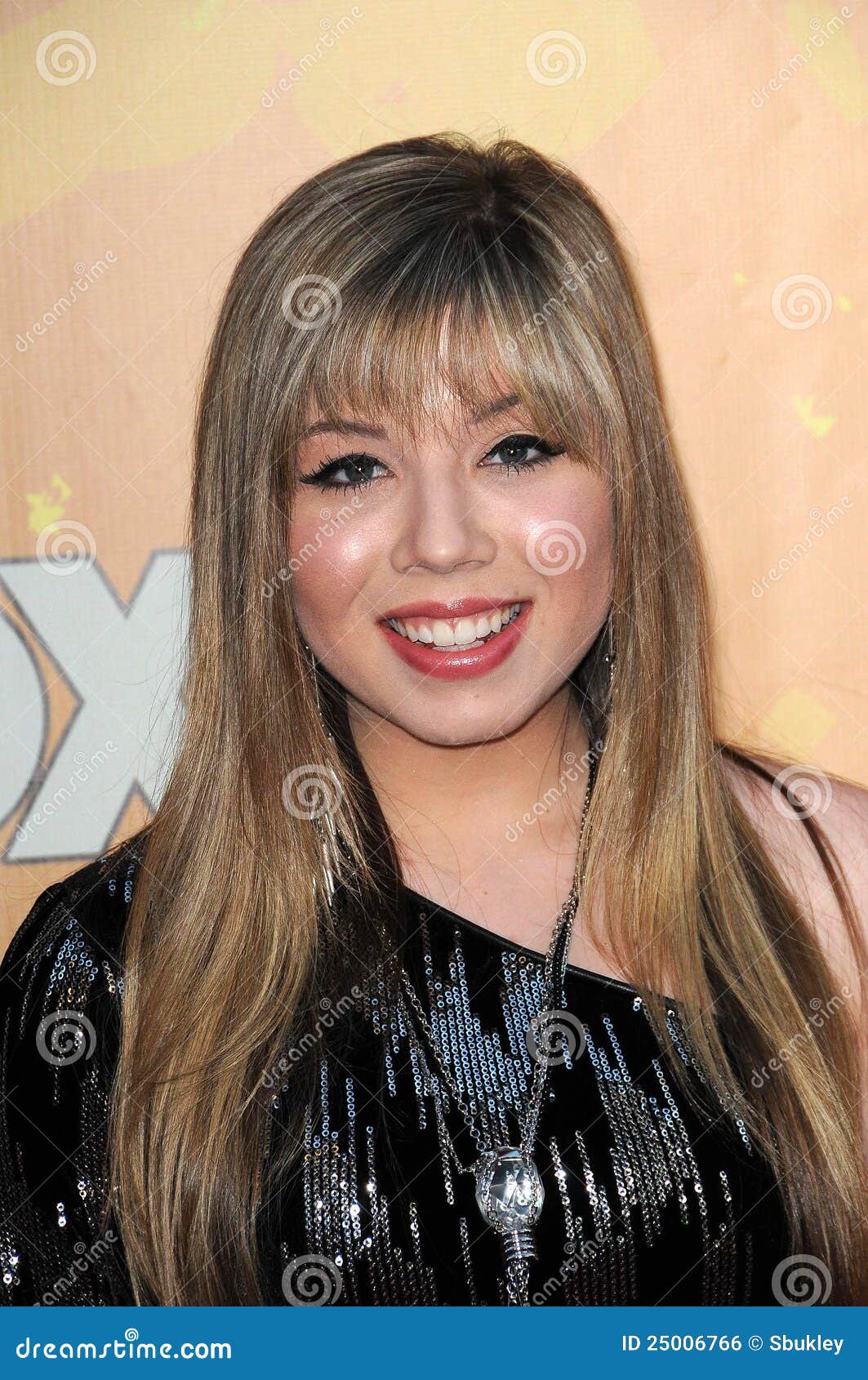 Jennette McCurdy editorial photo. Image of mccurdy, american - 25006766