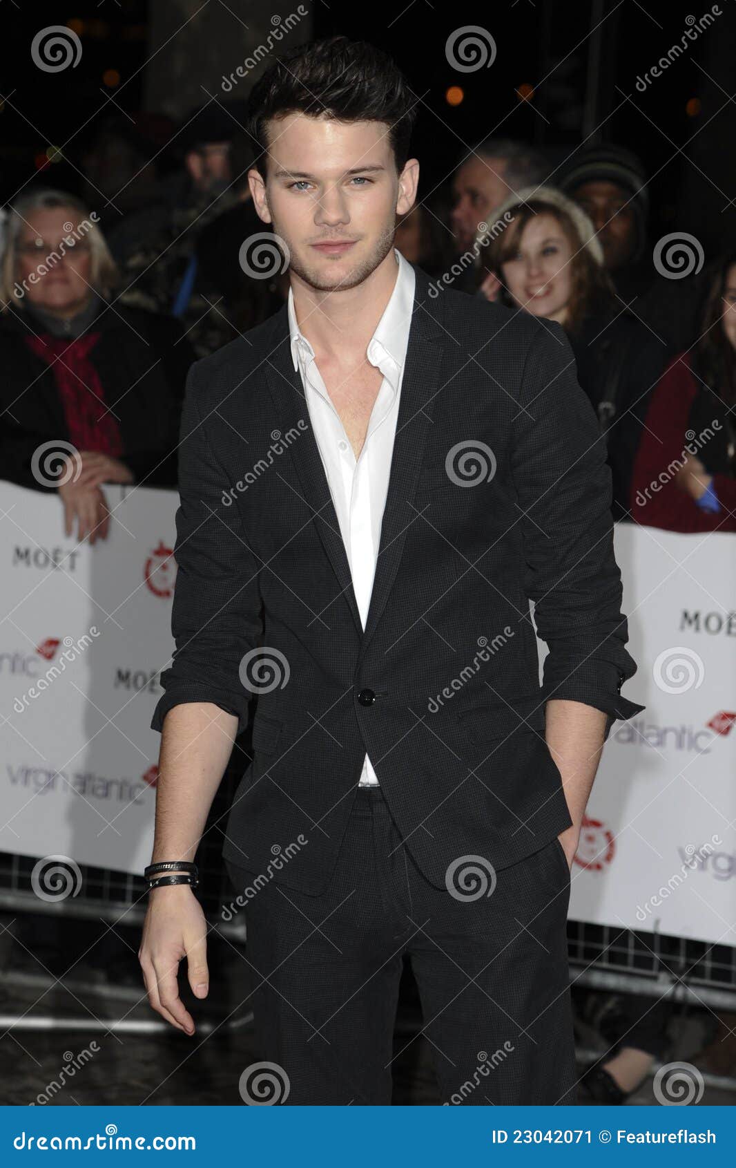 Jeremy Irvine editorial photo. Image of awards, south - 23042071
