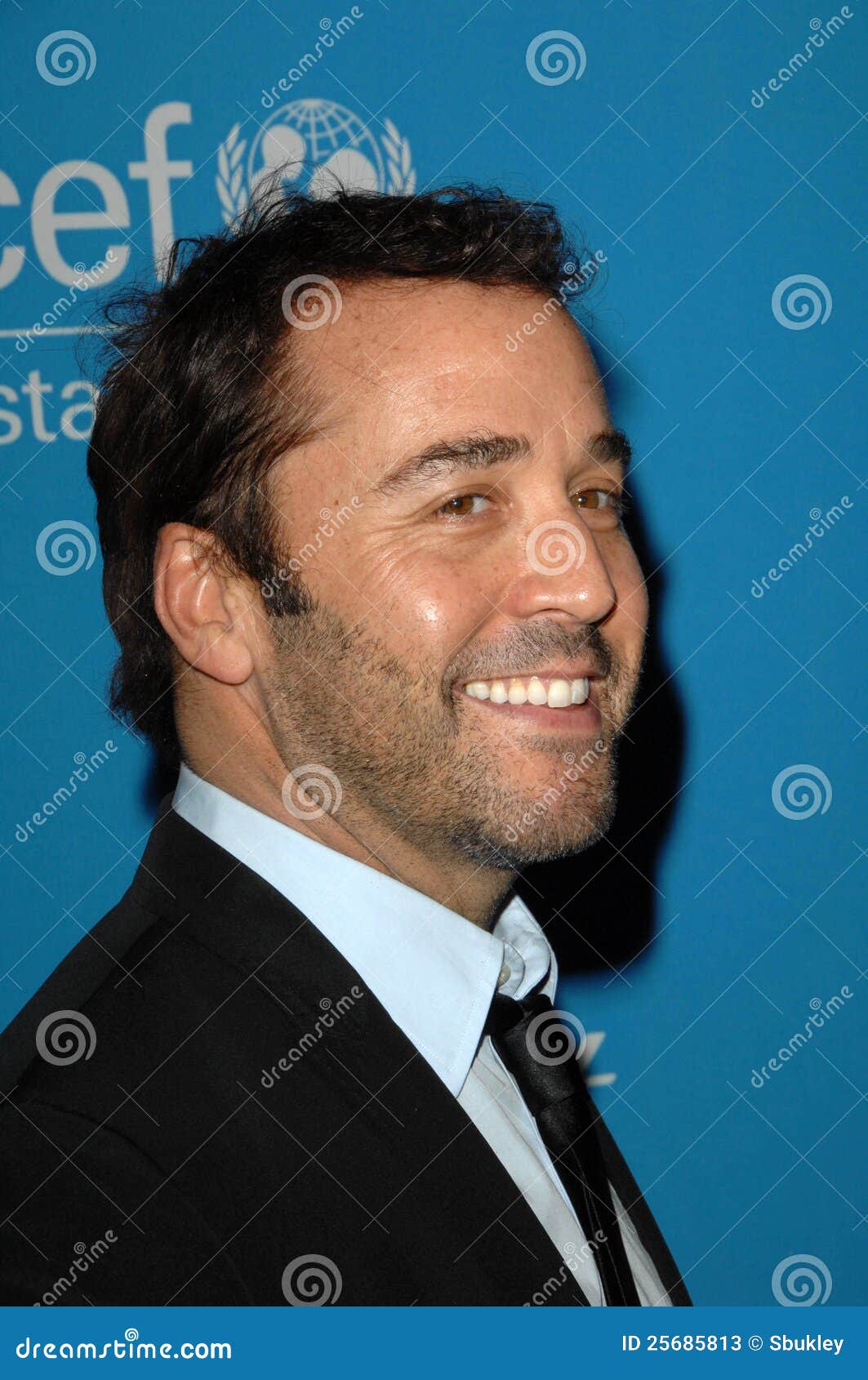 Jeremy Piven editorial stock photo. Image of jeremy, honoring - 25685813