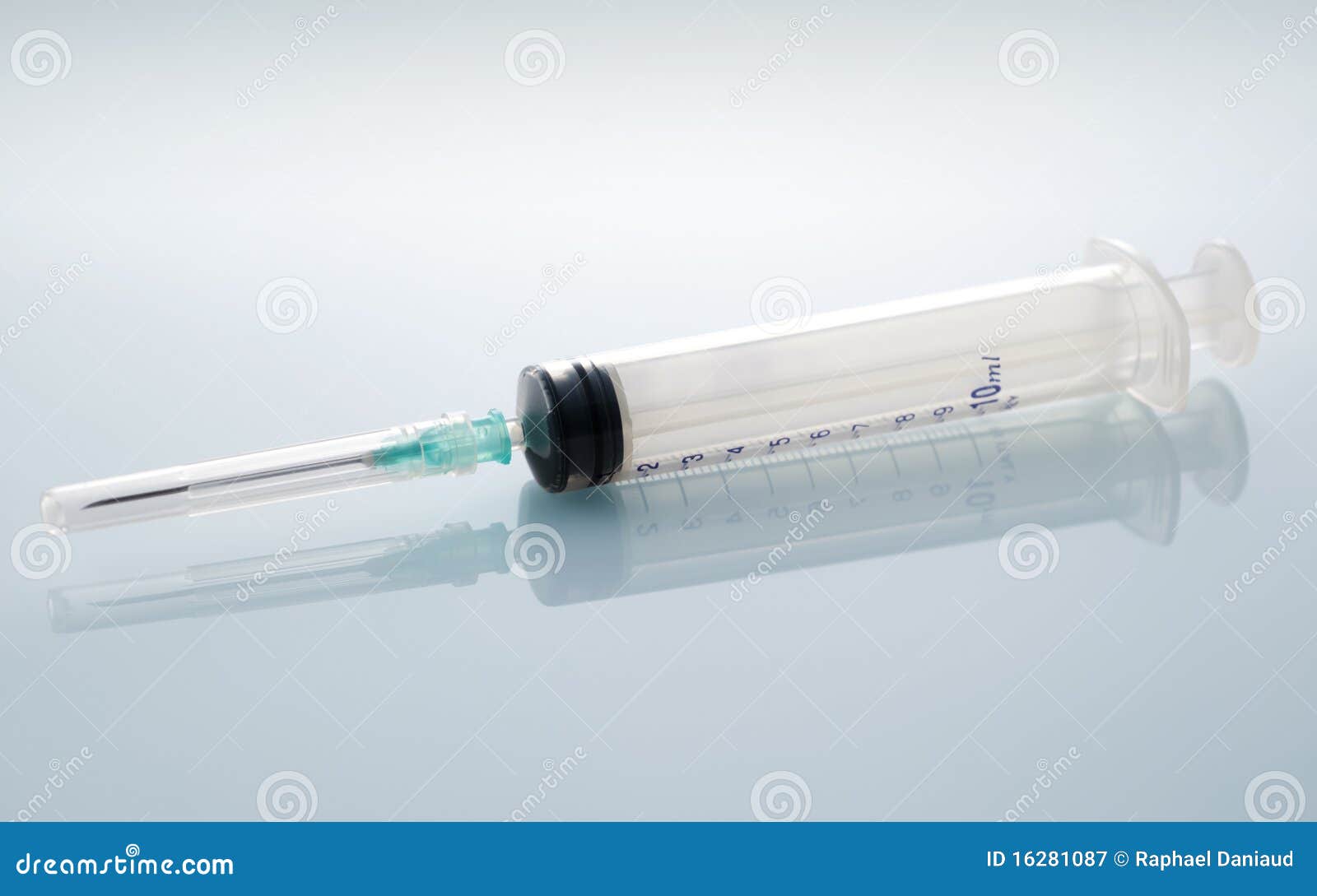 Jeringuilla imagen de archivo. Imagen de disponible, medicinas - 16281087