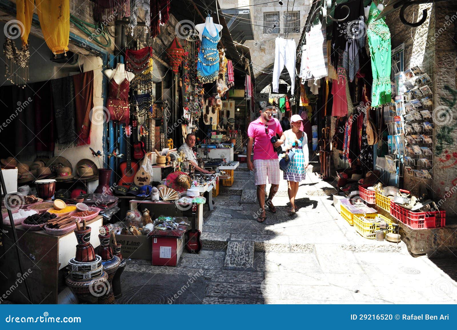 Jerusalem Old City Market editorial image. Image of city - 29216520