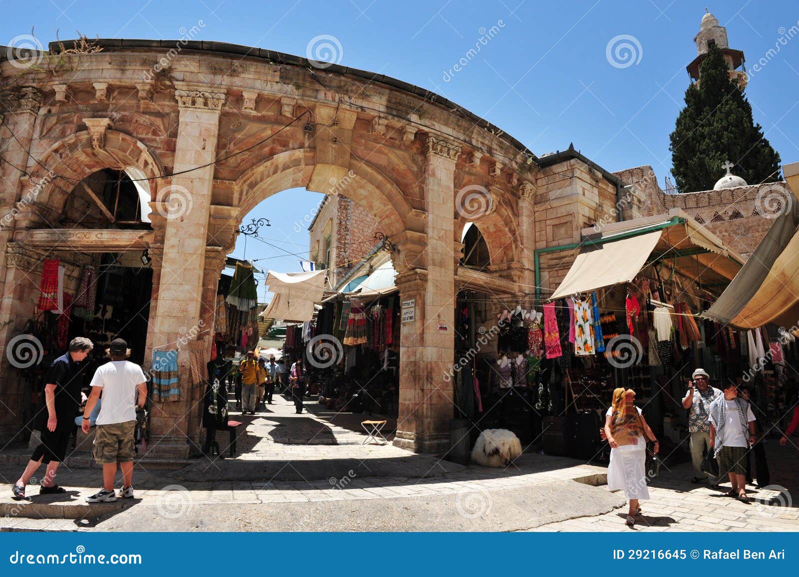 Jerusalem Old City Market editorial image. Image of graffiti - 29216645