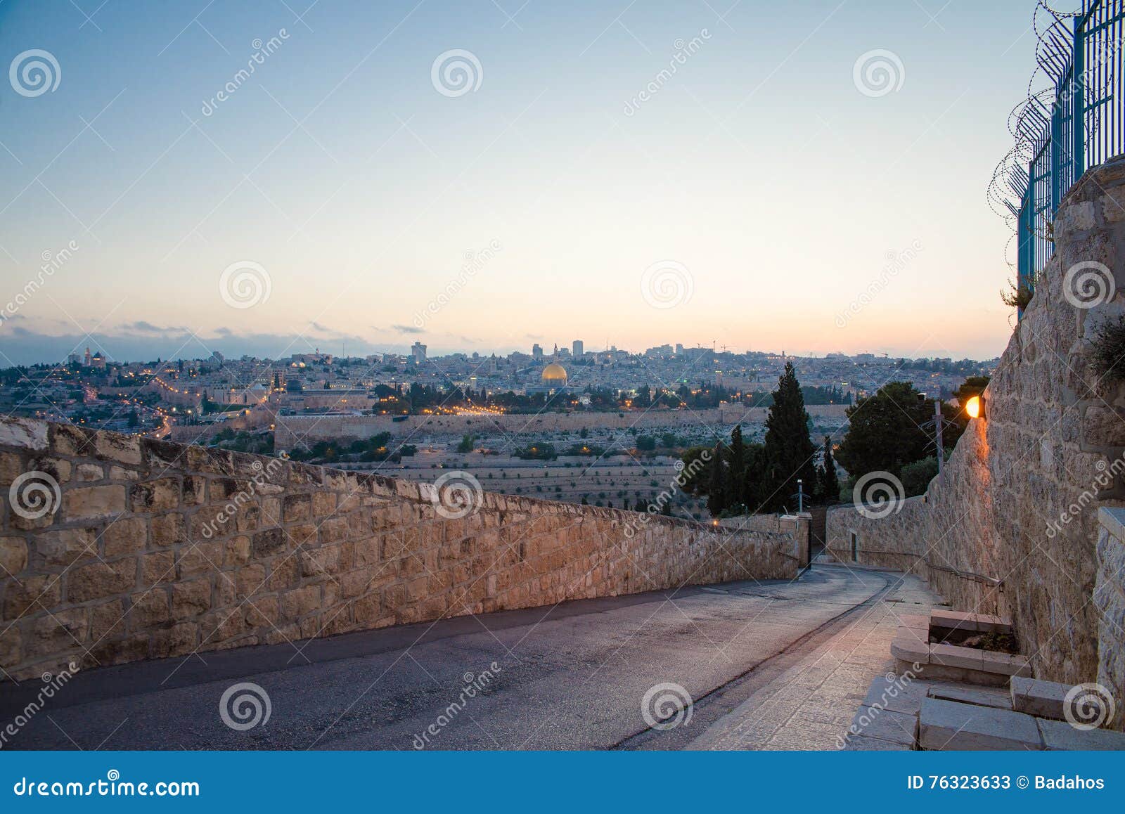 Jerusalem old city stock image. Image of gold, judaism - 76323633