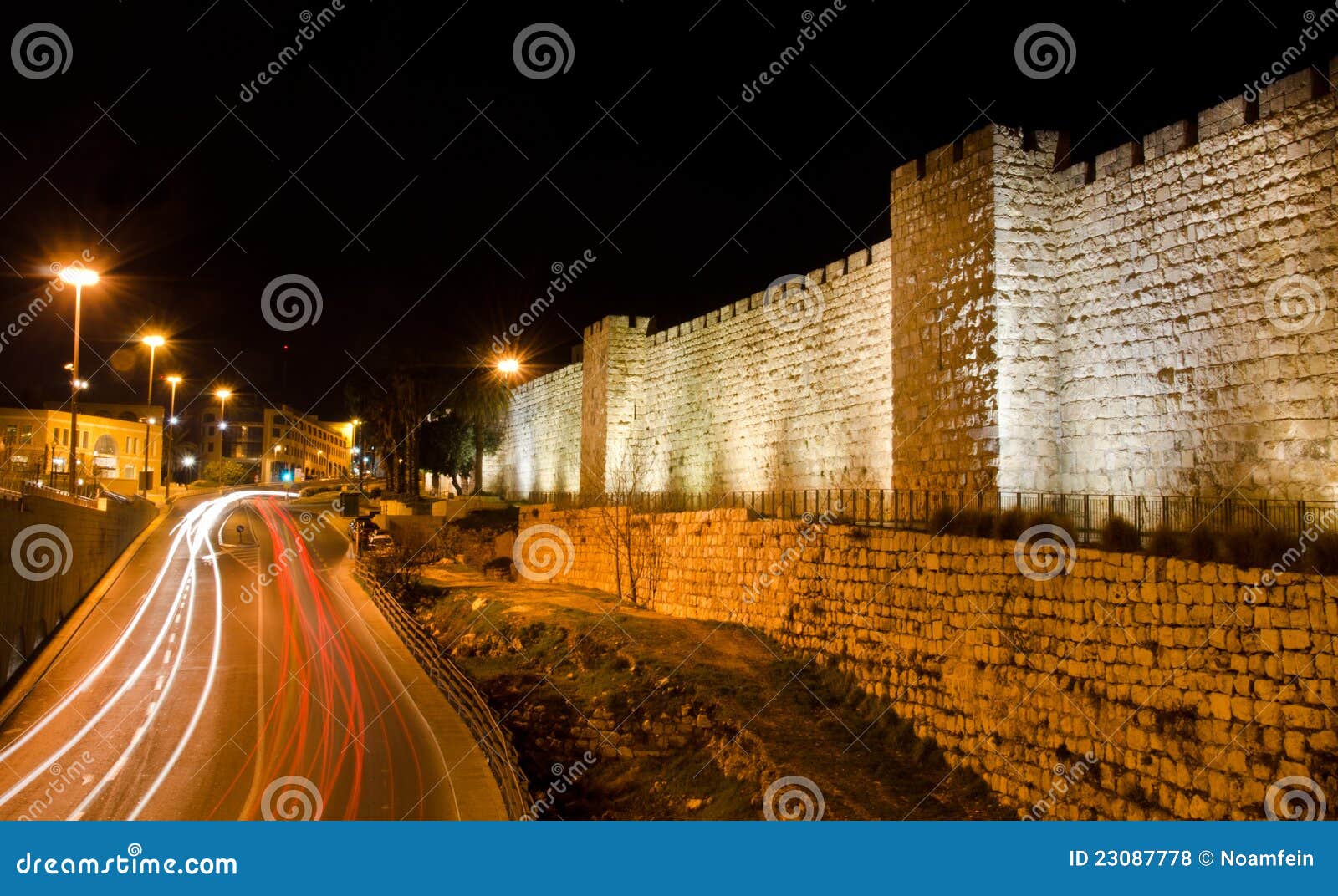 Jerusalem walls at night editorial stock photo. Image of walking - 23087778