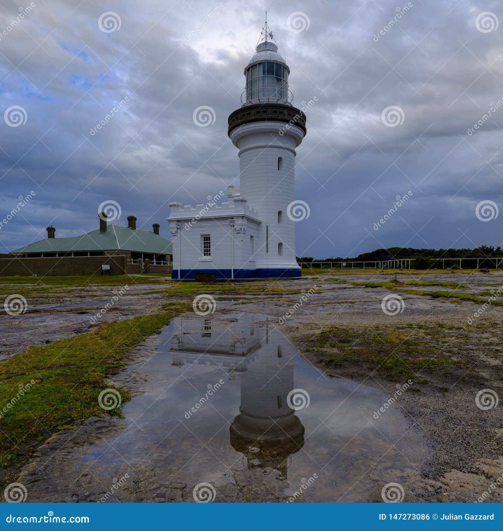 Point Perpendicular Light in the Beecroft Weapon Range in Jervis Bay ...