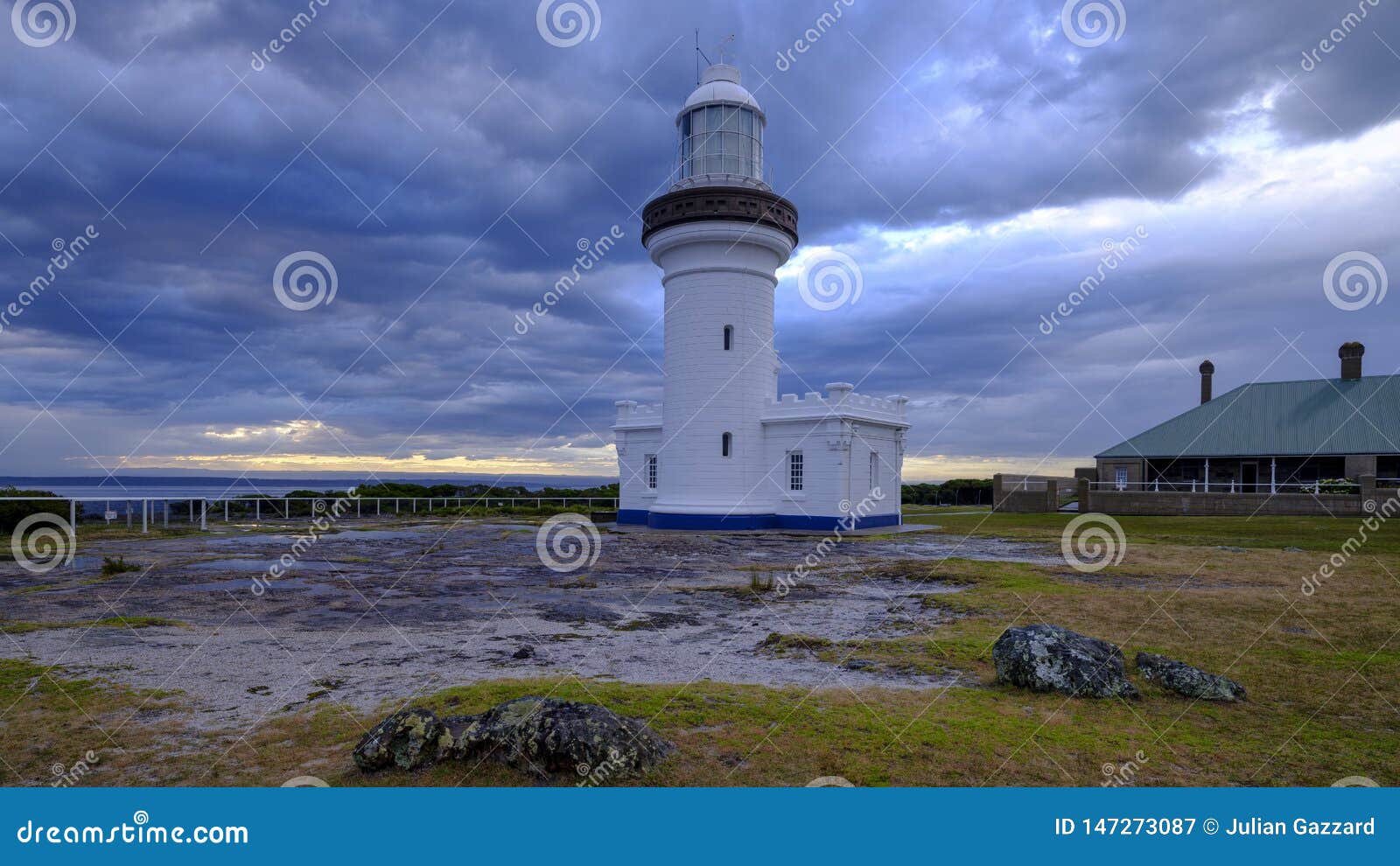Point Perpendicular Light in the Beecroft Weapon Range in Jervis Bay ...