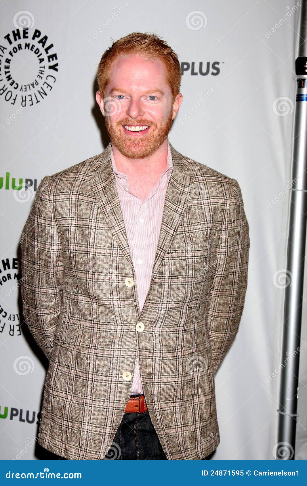 Jesse Tyler Ferguson editorial image. Image of saban - 24871595