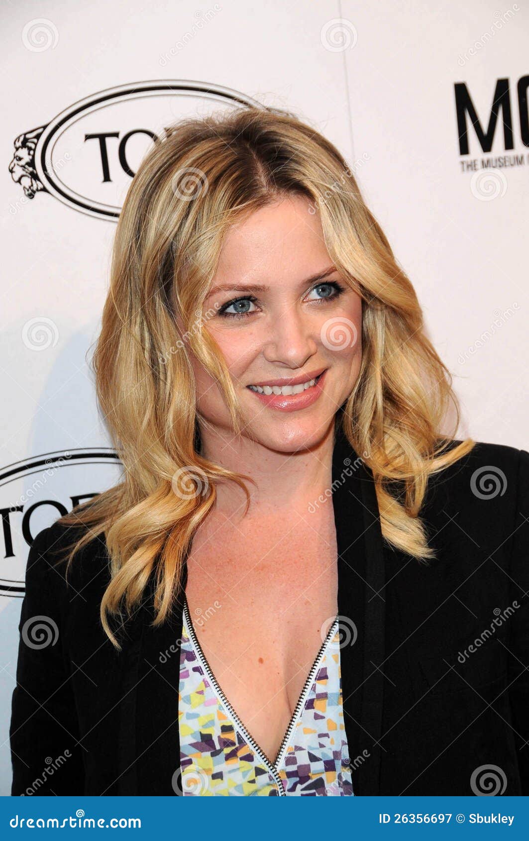 Jessica Capshaw editorial photography. Image of capshaw - 26356697