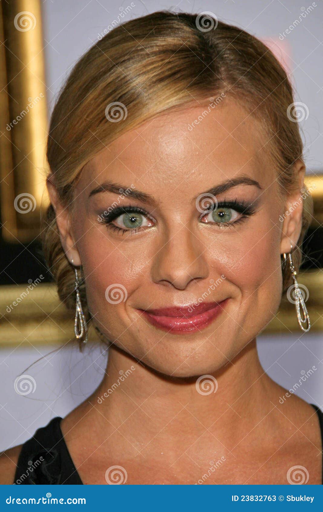 Jessica Collins editorial stock photo. Image of guide - 23832763