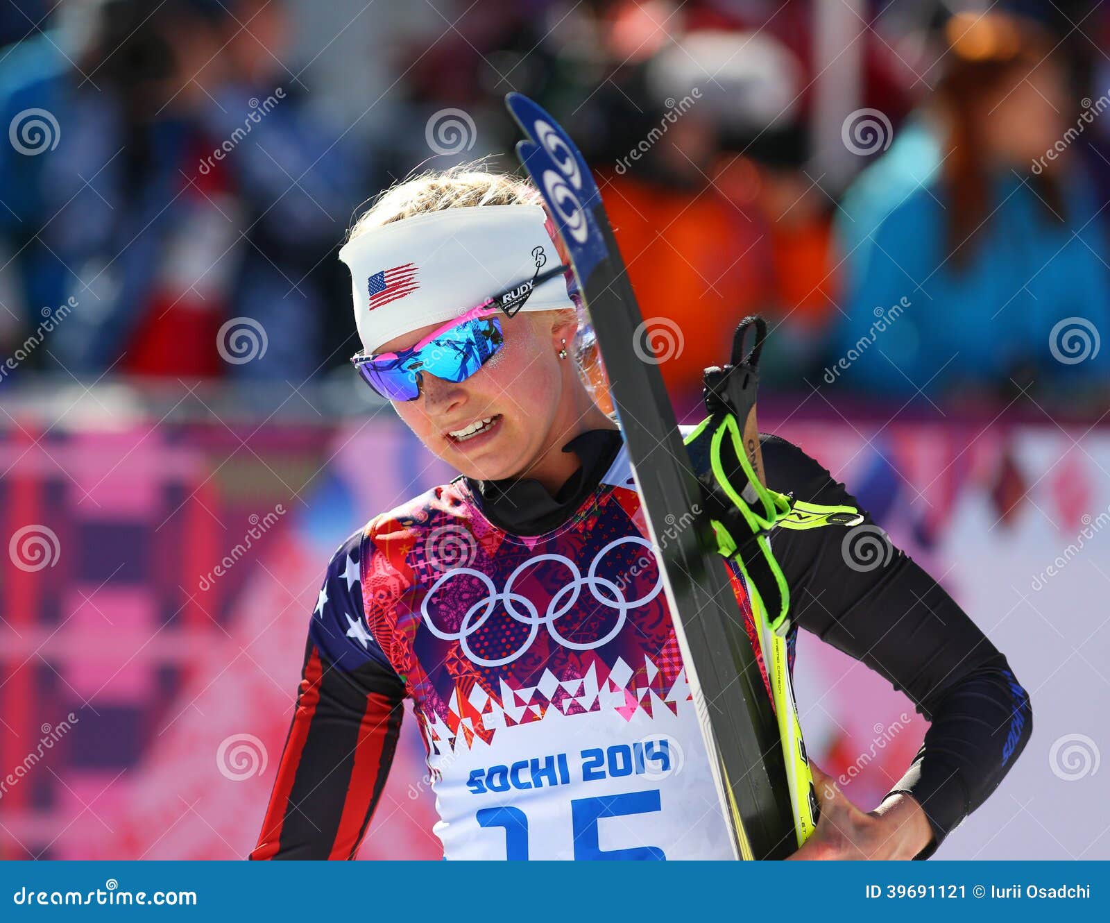 Jessica DIGGINS photo éditorial. Image du stade, classique - 39691121
