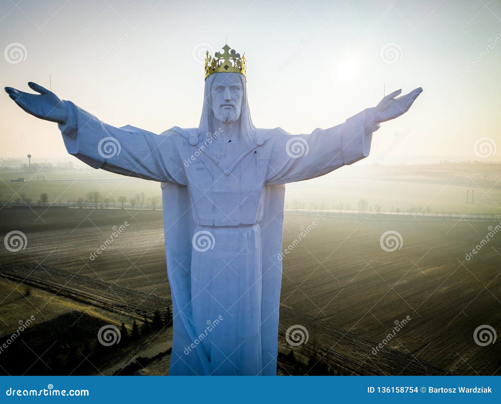 Jesus Christ le roi photo stock. Image du jésus, pologne - 136158754