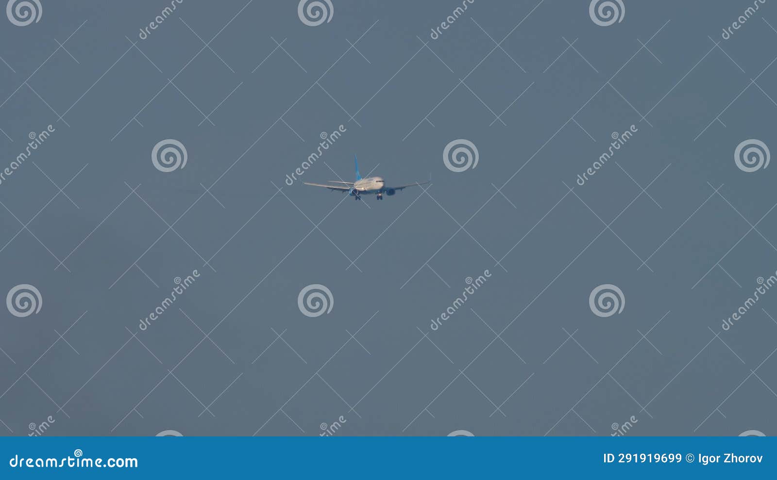 Jet Aircraft Approaching Long Shot Stock Video Video Of Passenger
