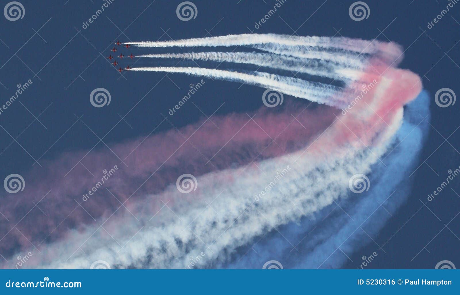 Jet Aircraft Streaming Smoke Stock Photo - Image of blue, team: 5230316