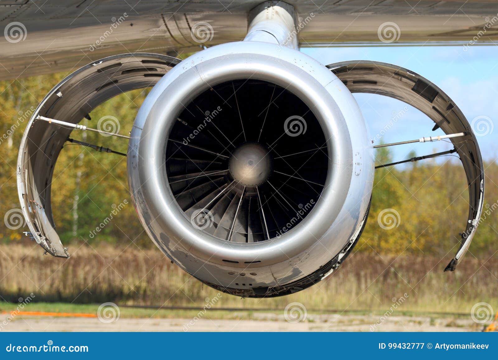 Jet Airplane Engine with Opened Covers Stock Image - Image of aeroplane ...