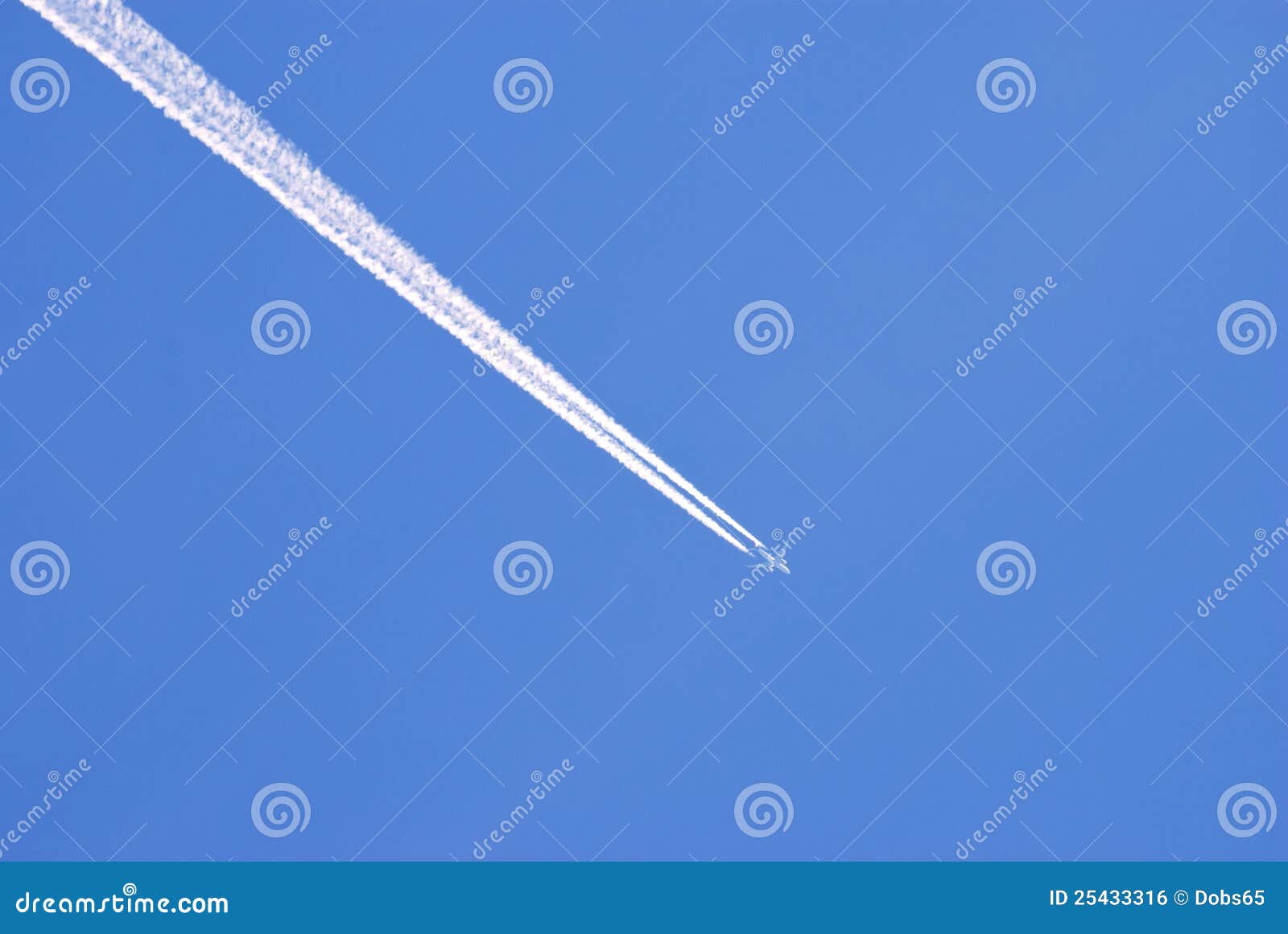 Jet airplane trail stock photo. Image of white, airplane - 25433316