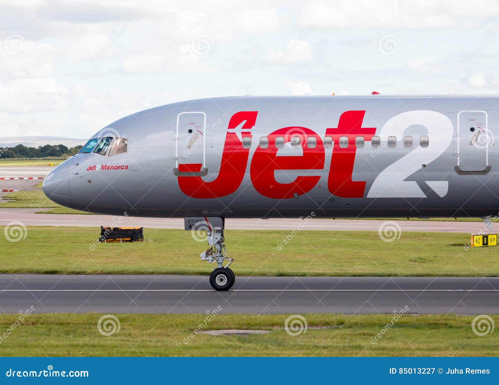 Jet2 Boeing 757 fotografía editorial. Imagen de cauce - 85013227