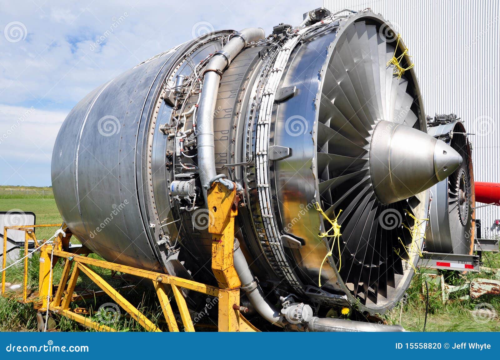 Jet engine maintenance stock photo. Image of school, training - 15558820