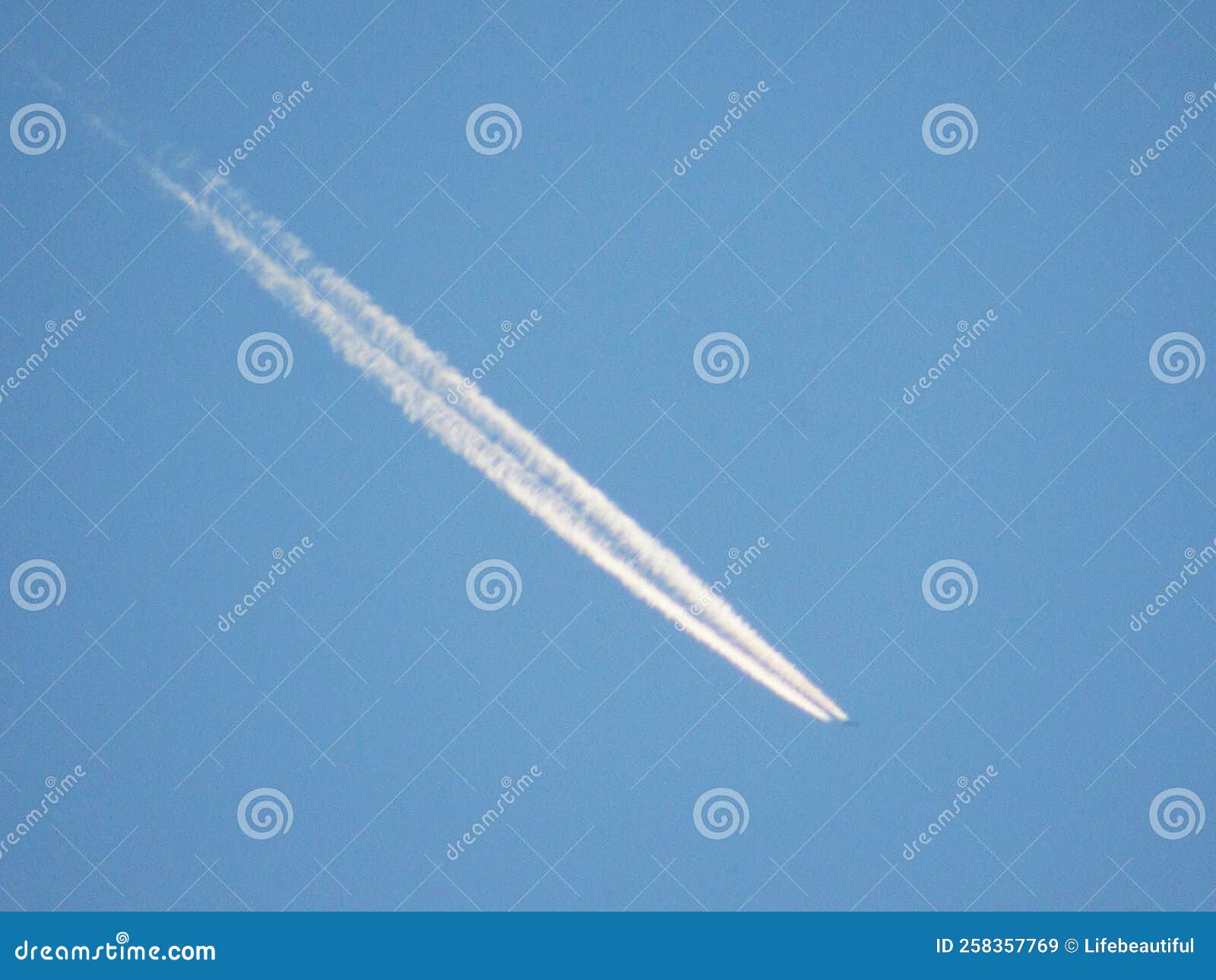 Jet smoke trail stock image. Image of wind, aircraft - 258357769