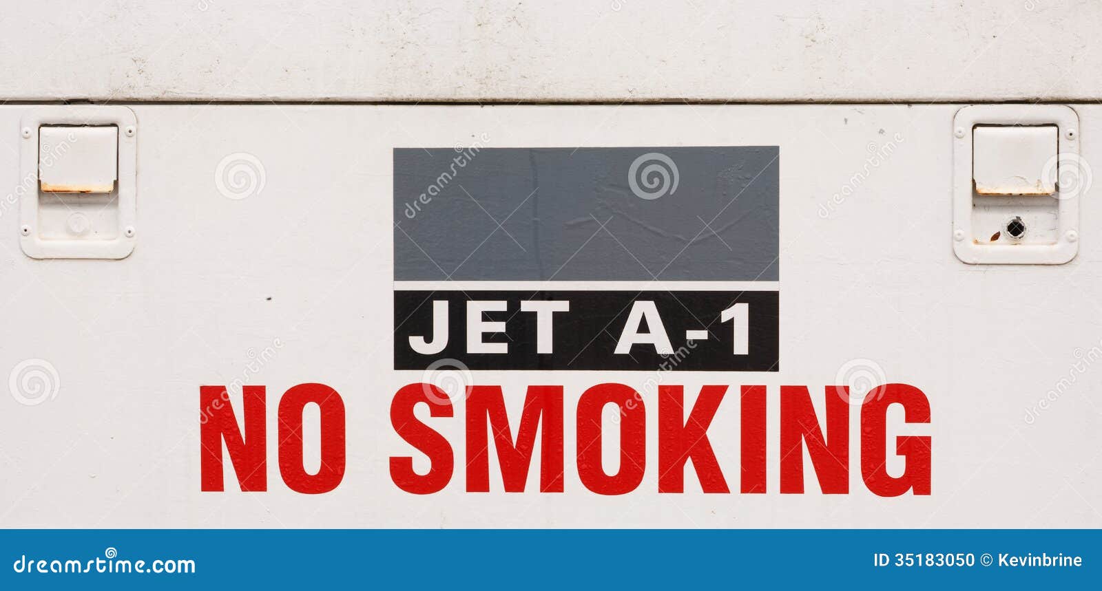 Jet Fuel Sign foto de archivo. Imagen de plomo, almacenaje - 35183050