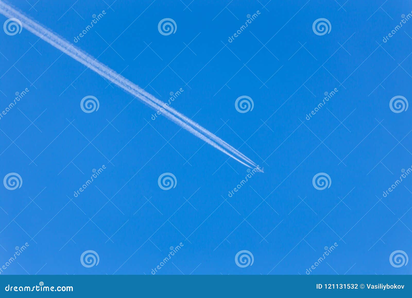 Jet. Inversion Trace of the Aircraft Stock Photo - Image of aviation ...