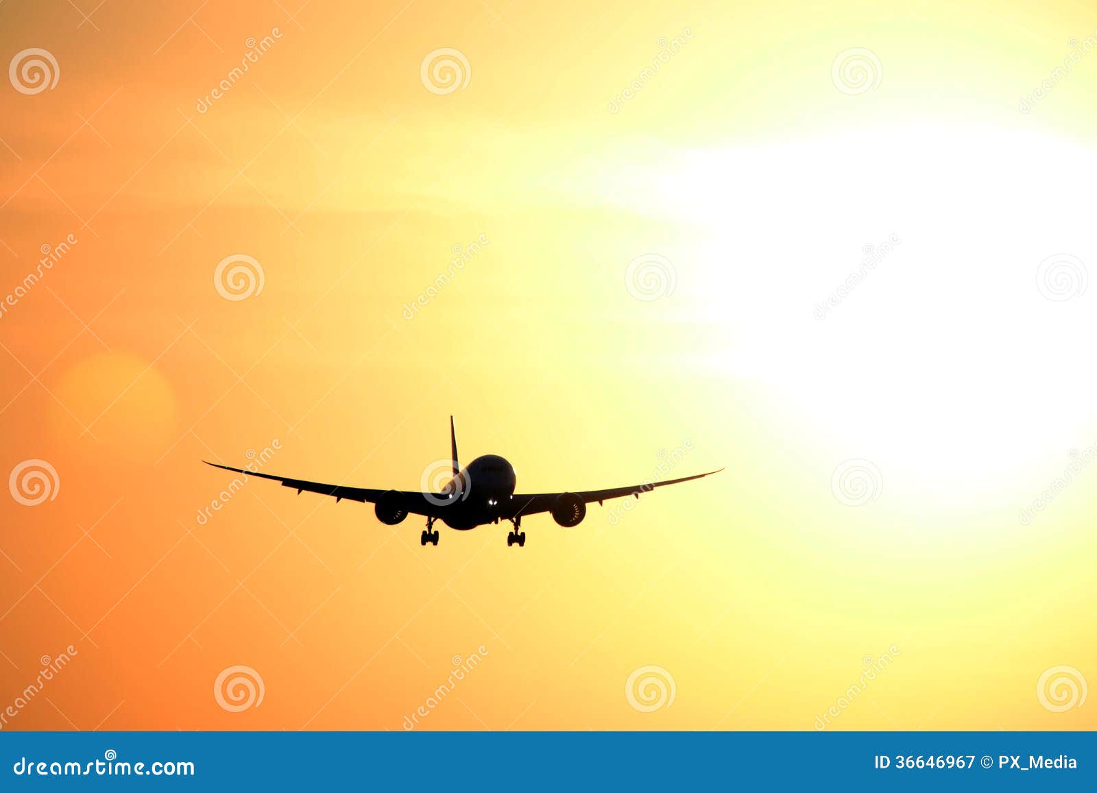 Jet plane, flying, sunset stock image. Image of boeing - 36646967