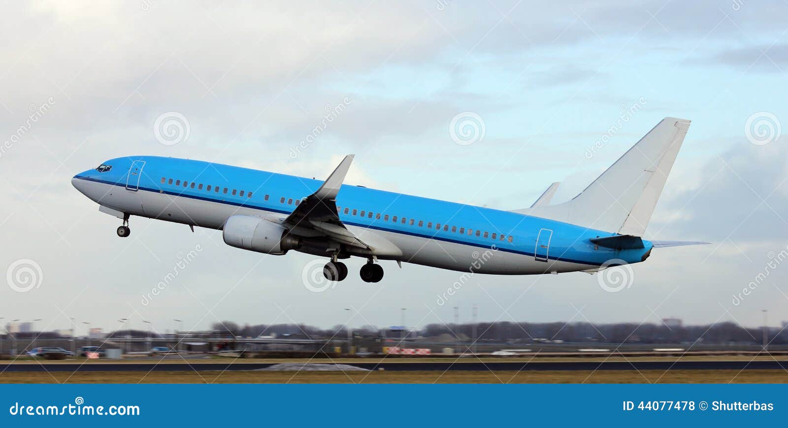 A Jet plane taking off stock photo. Image of clear, colourful - 44077478