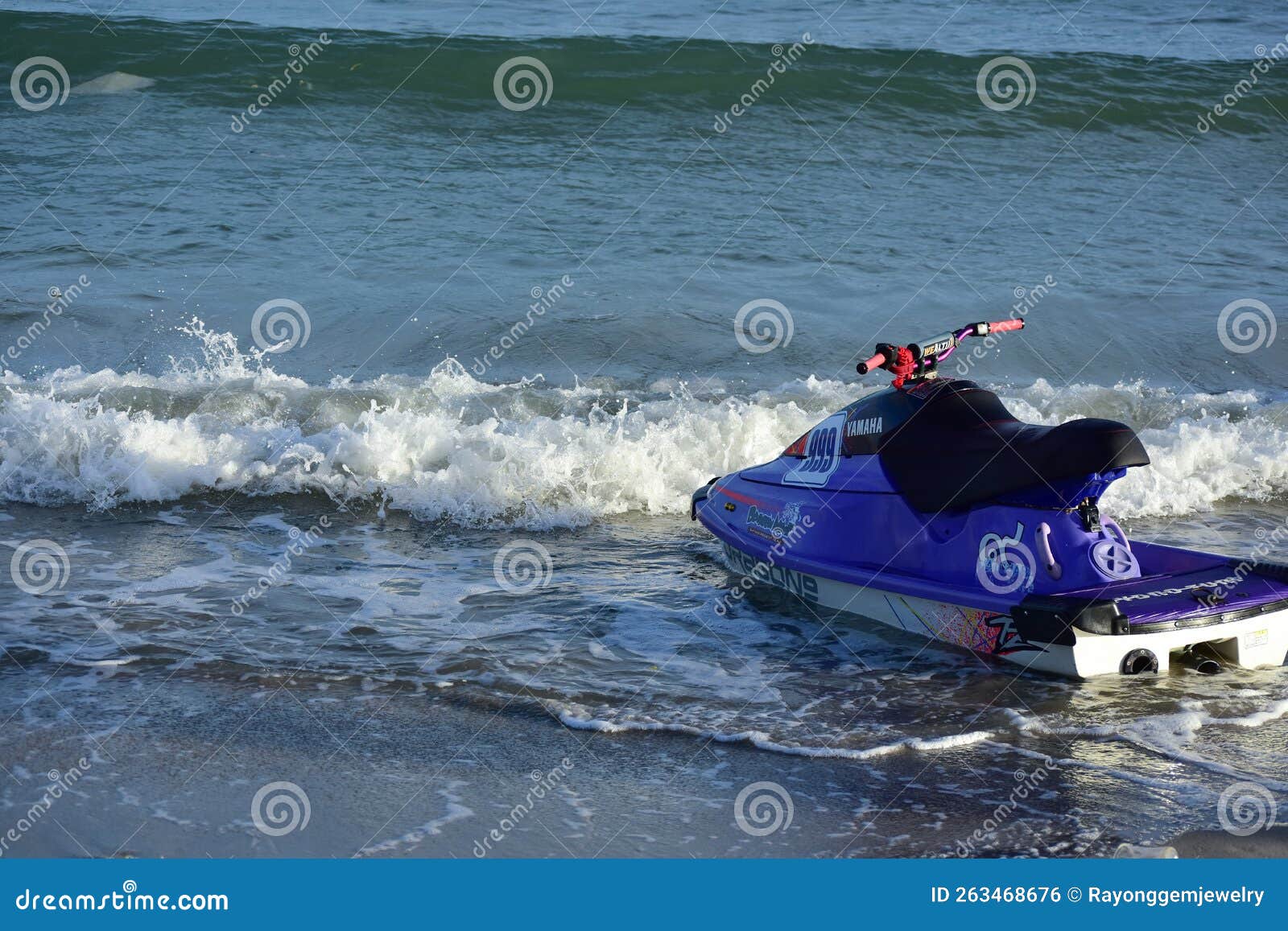 Jet ski on beach editorial photo. Image of pump, watercraft - 263468676