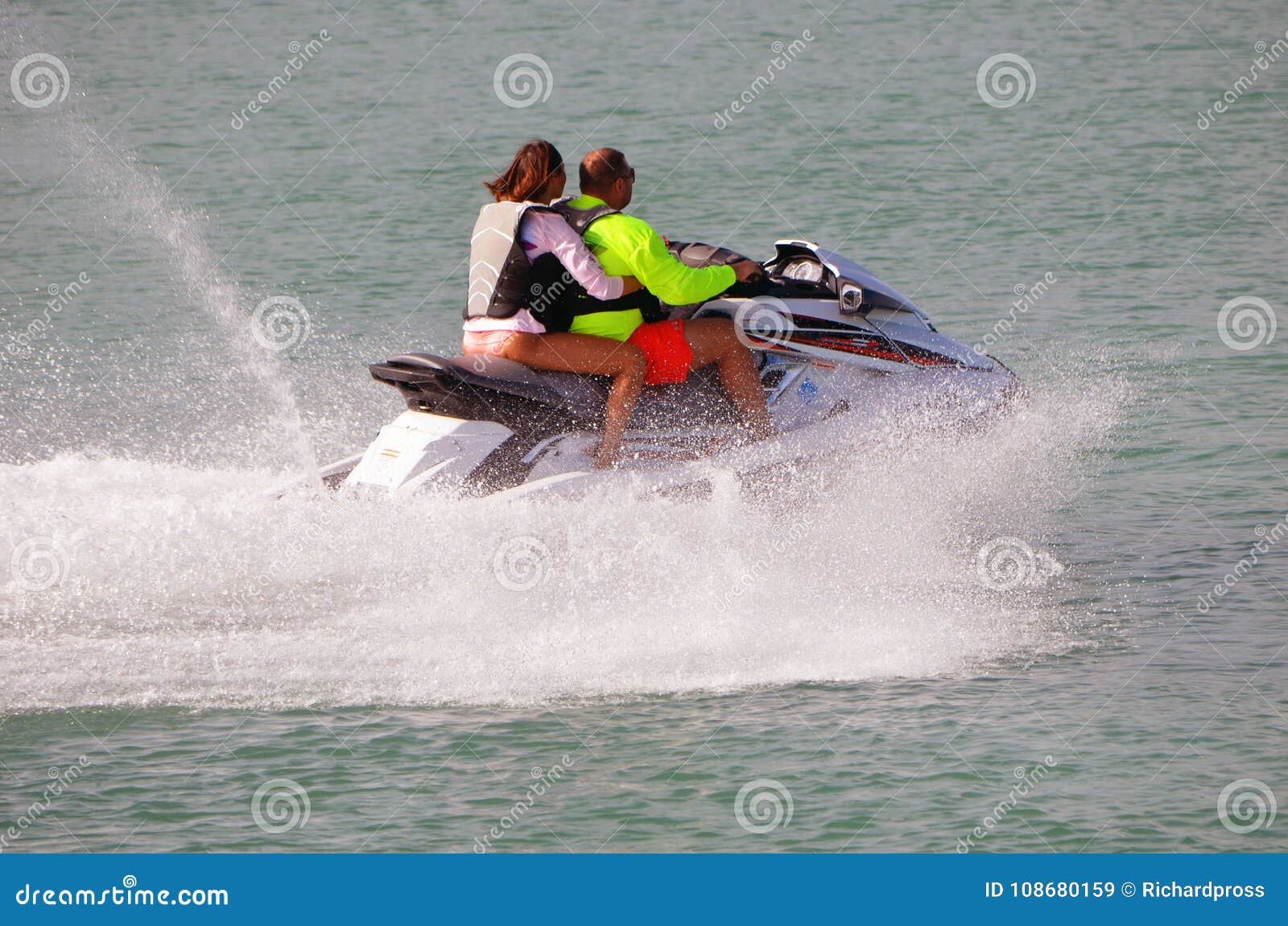 Jet Ski Riders em tandem imagem de stock editorial. Imagem de miami ...