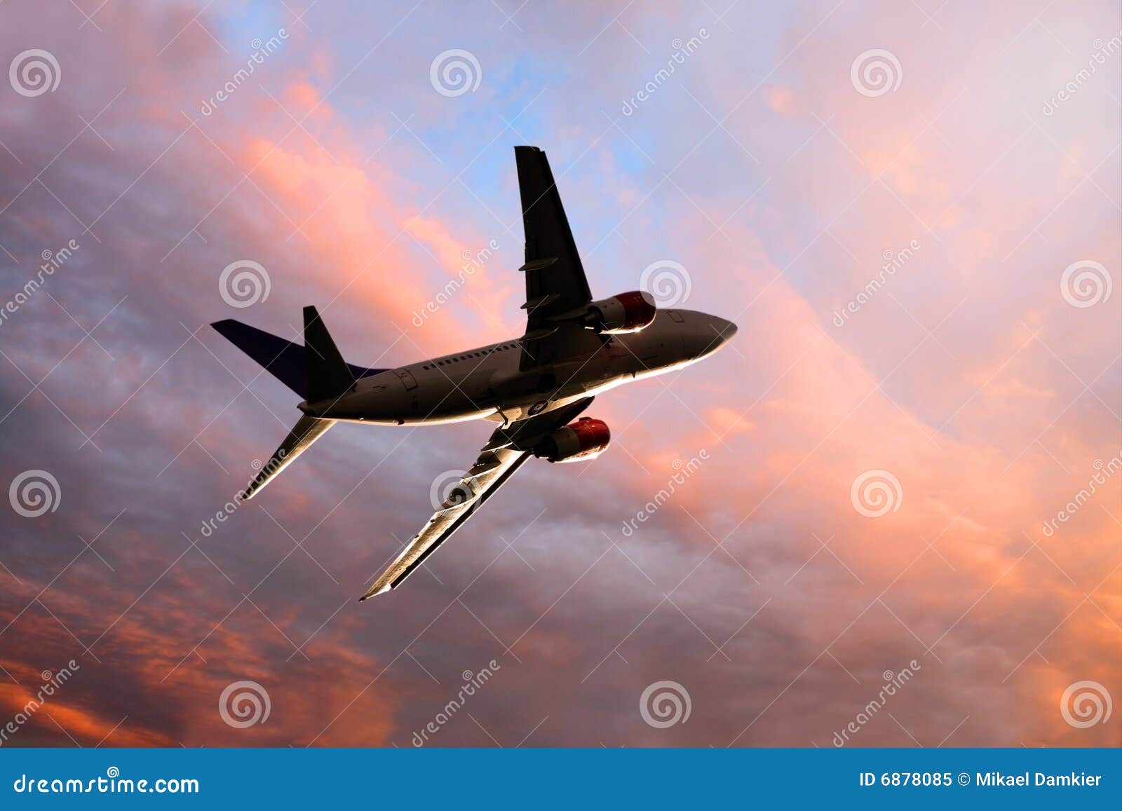Jet View from Below at Dusk Stock Image - Image of vacation, tourist ...