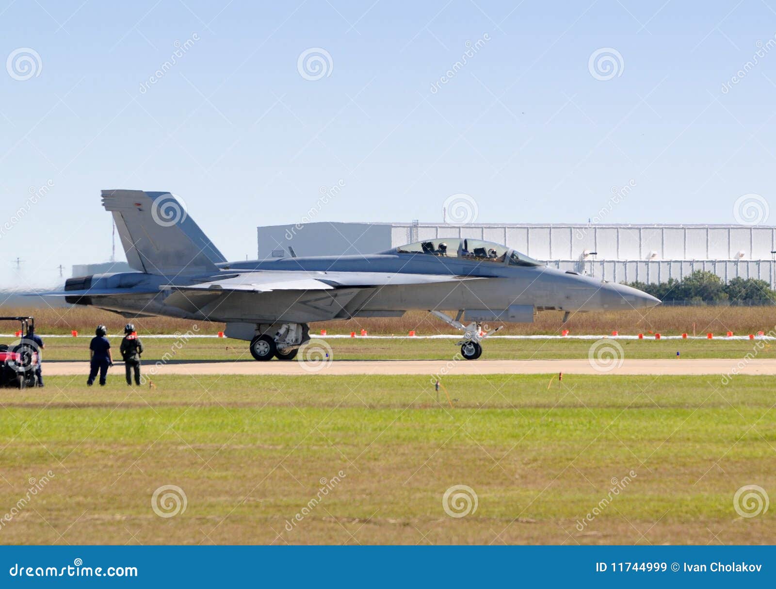 Jetfighter side view stock image. Image of aviation, runway - 11744999