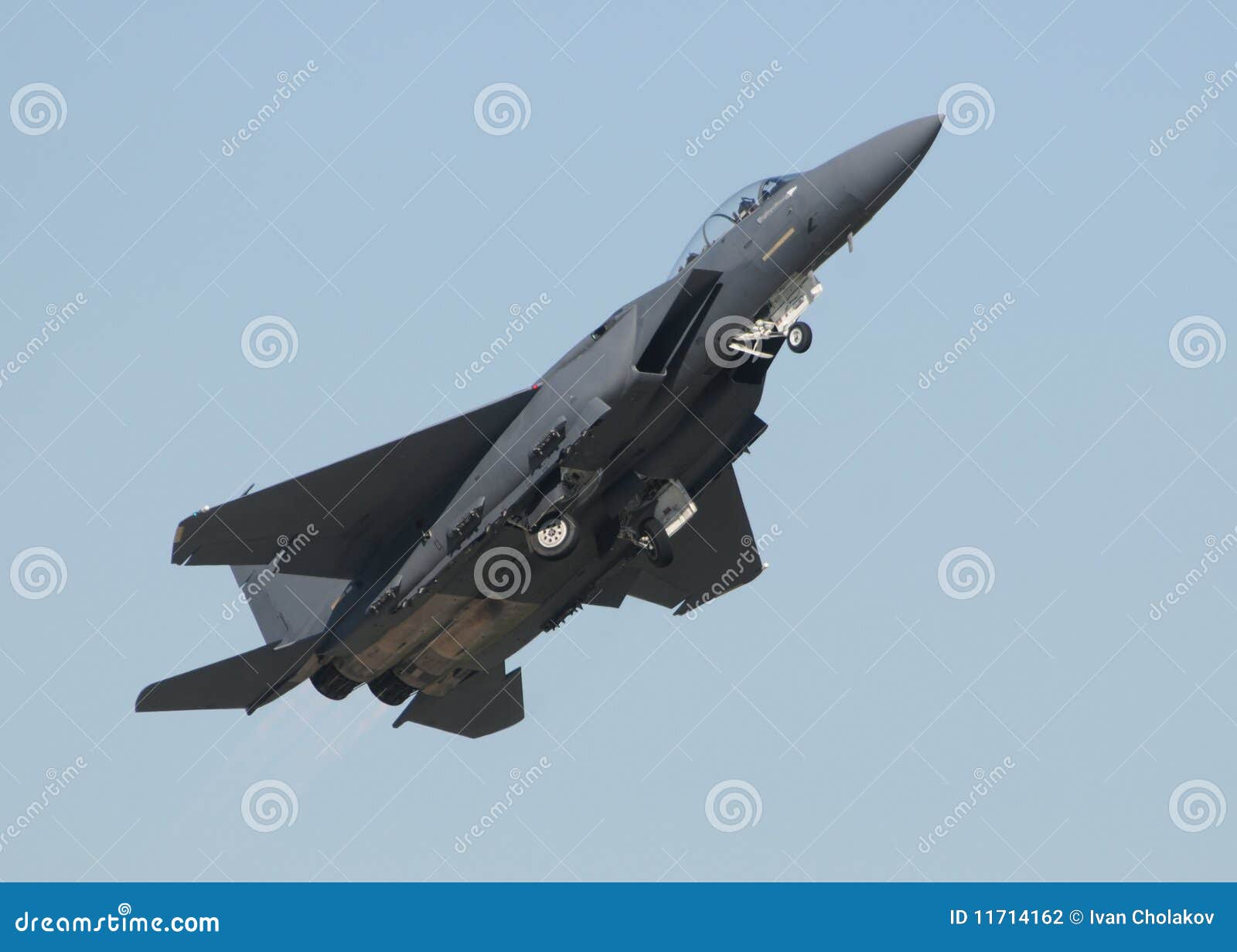 Jetfighter taking off stock photo. Image of plane, aircraft - 11714162